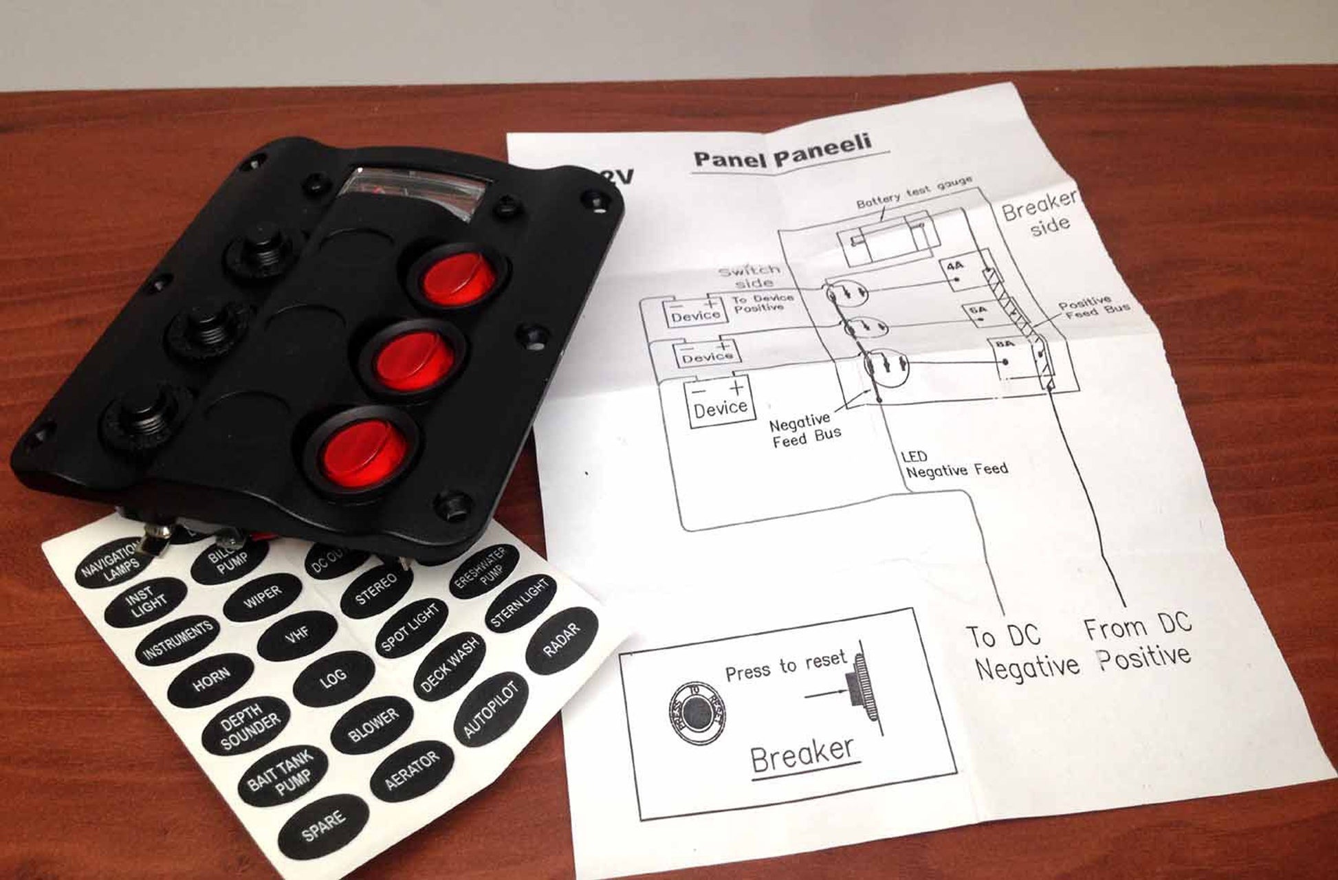 Pactrade Marine Boat Splash Proof 3 Gang Switch Panel with Volt Meter